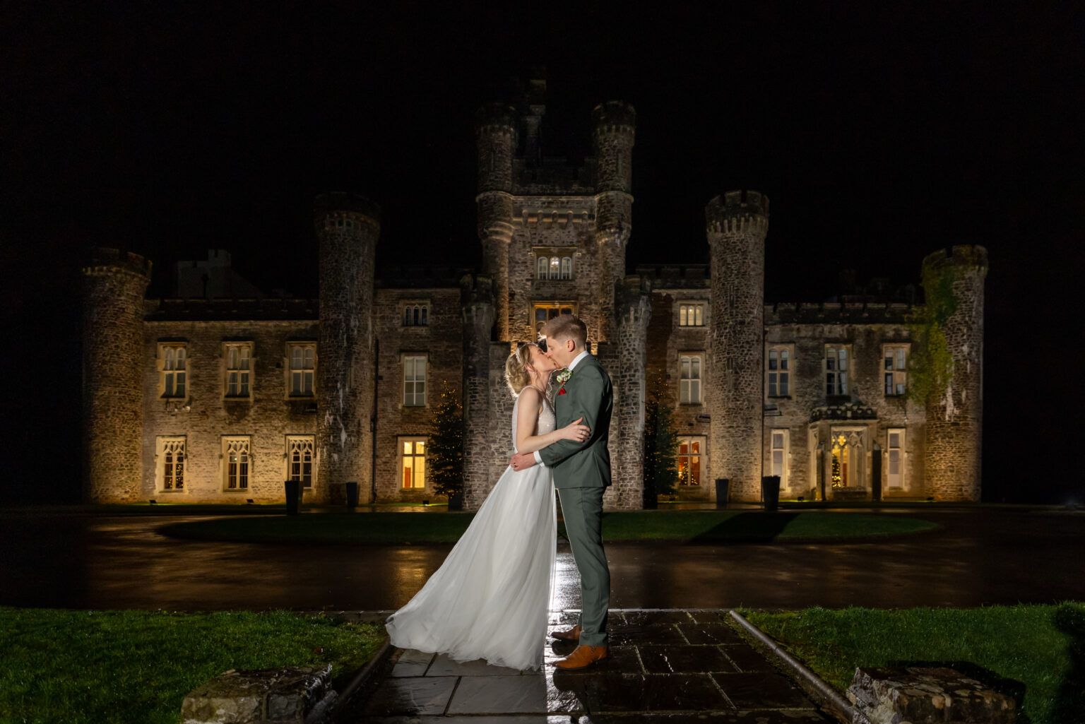 Hensol Castle Wedding Photographer - Bobbie Lee Photography